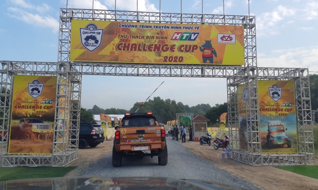 HTV Challenge Cup 20 chính thức khởi tranh với loại hình ô tô ddịa hình