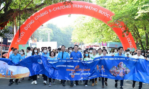 Phát động chặng 8 chương trình " Những bước chân vì cộng đồng”